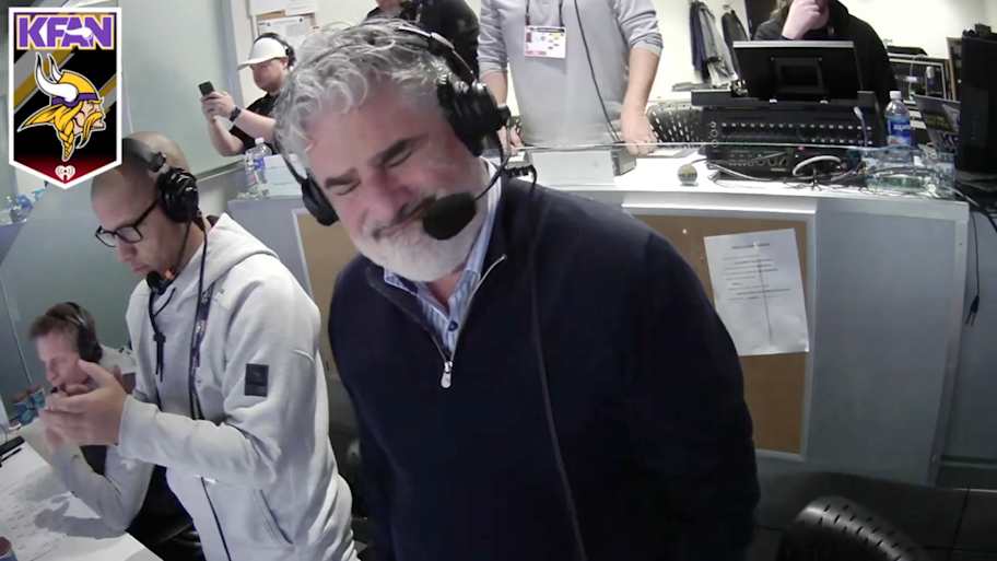 Vikings radio announcer appears irked as analyst talks during Harrison ...