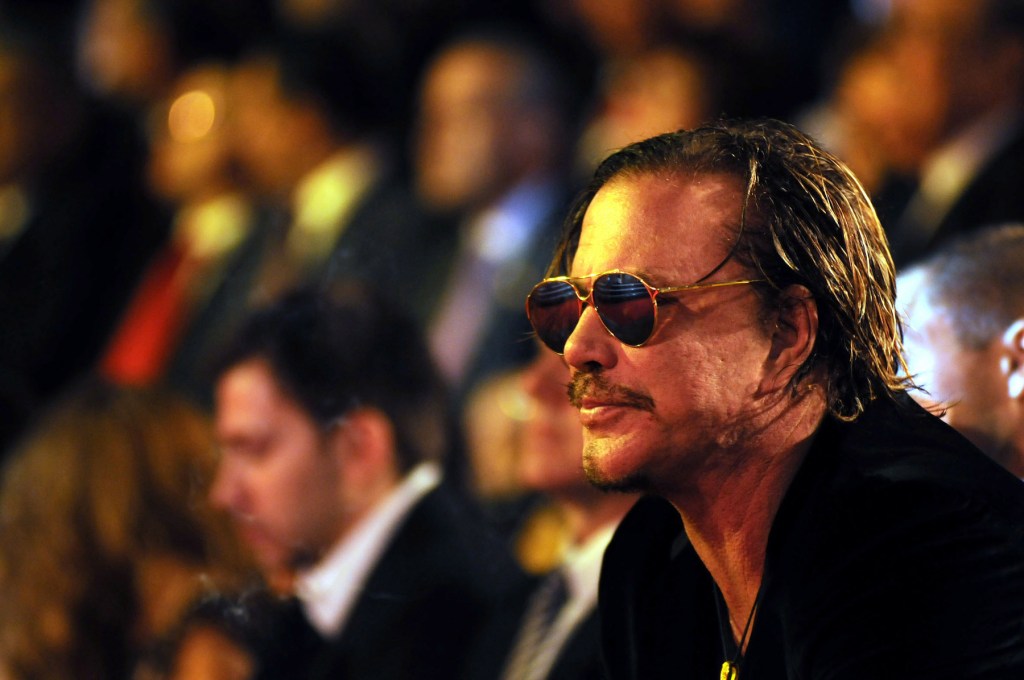 Mickey Rourke launches fundraising campaign to avoid eviction