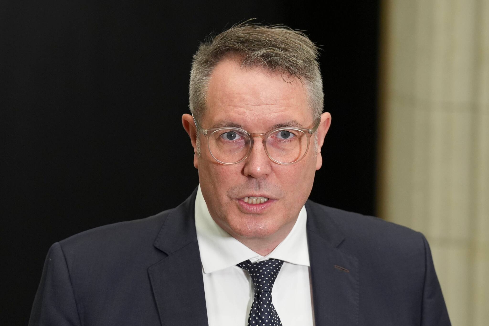 Schweitzer: KI muss ins Rentensystem einzahlen