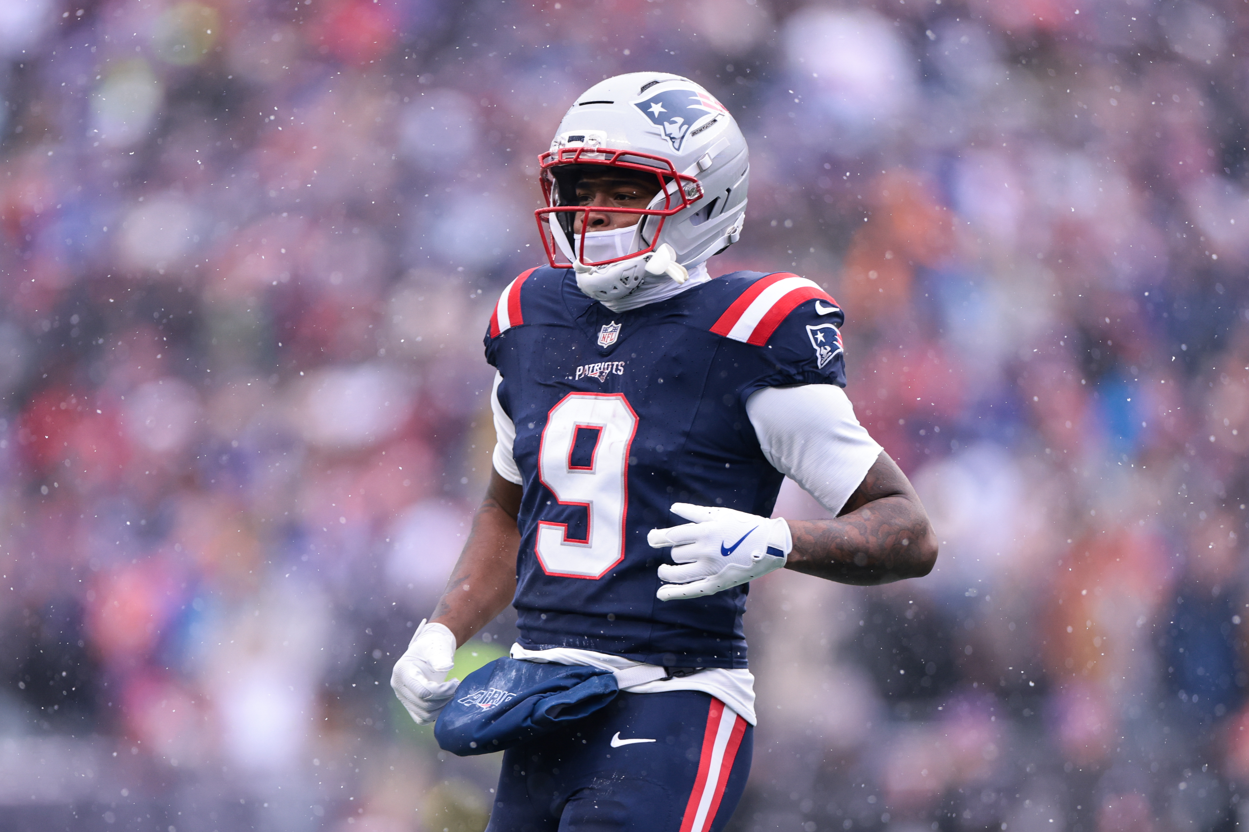 Patriots game day roster: NFL Week 18 vs. Dolphins