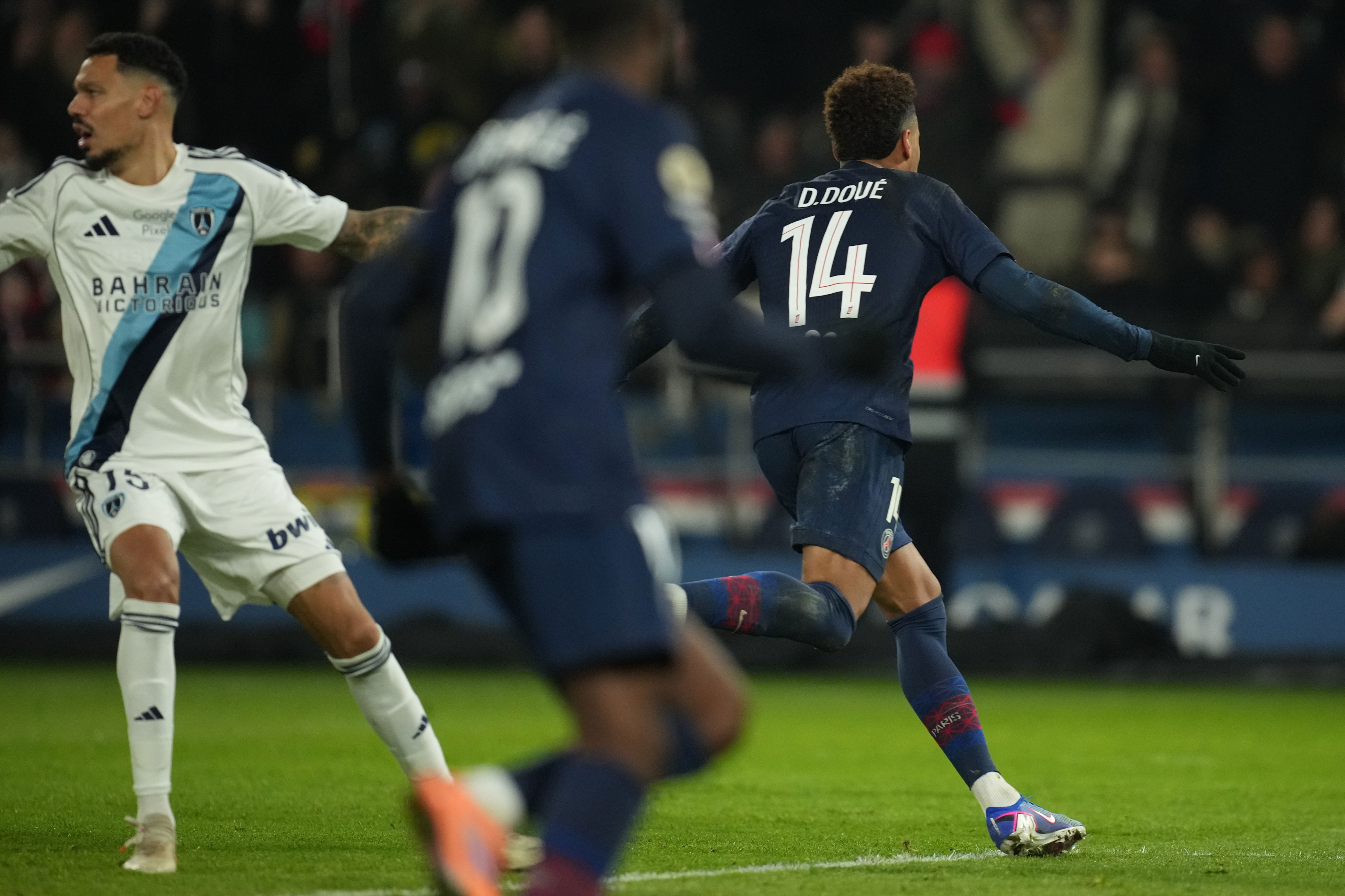 PSG beats PFC 2-1 in Paris derby after Marseille loses at home
