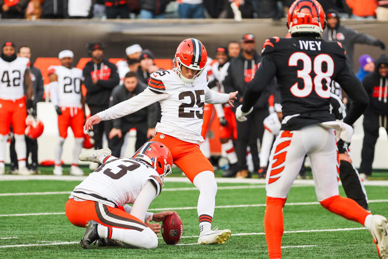 Andre Szmyt 'got it back from Week 1' with game-winner against Bengals