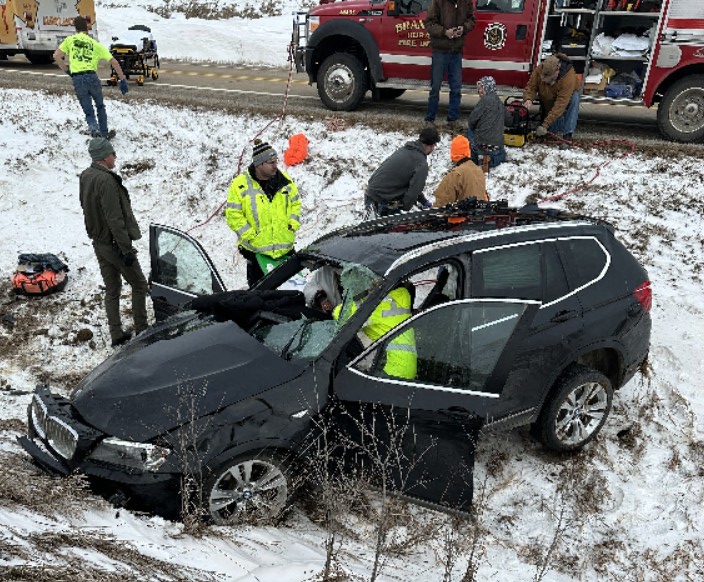 Driver extricated after car rolls in Buchanan County crash