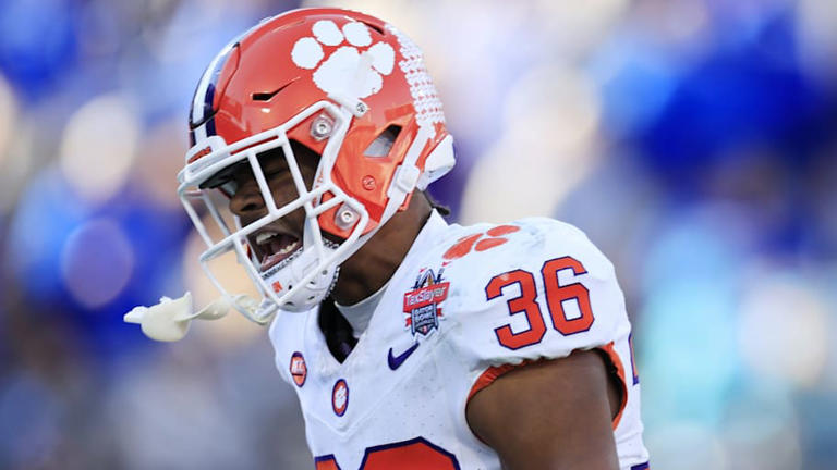 Clemson safety Khalil Barnes announces commitment to Georgia Bulldogs