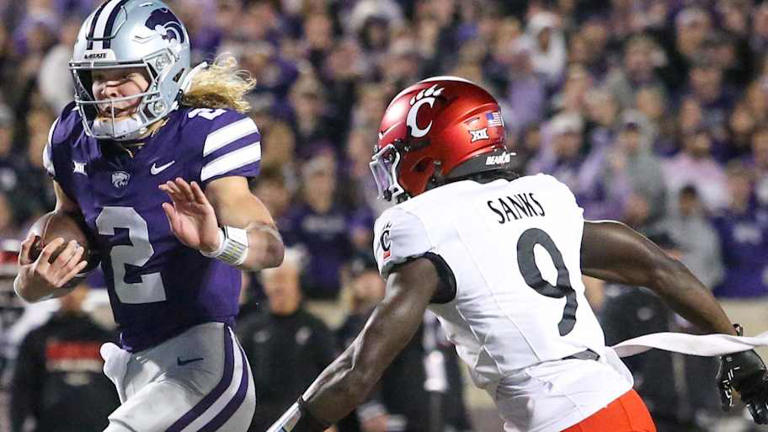 Indiana football bolsters secondary, lands Cincinnati DB in transfer portal