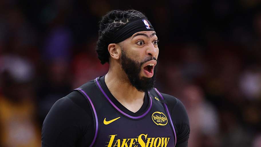 Mavericks are learning what Lakers always knew about Anthony Davis