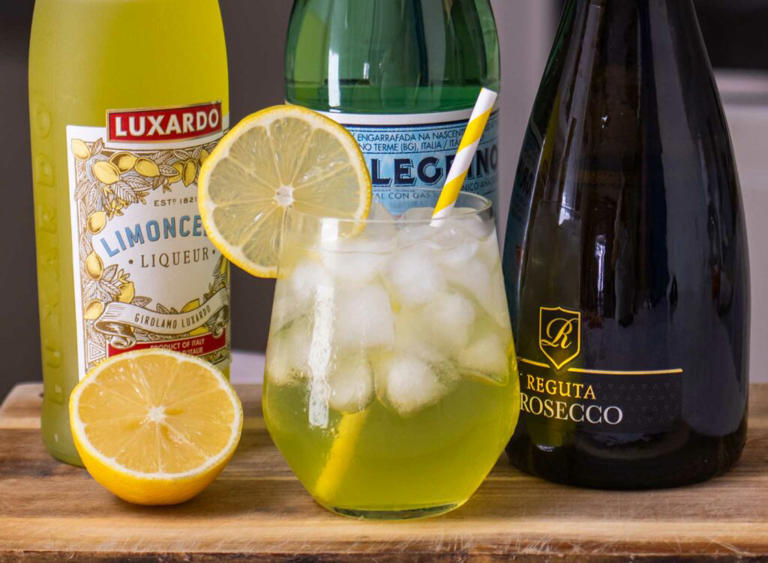 Limoncello spritz recipe - delightfully delicious
