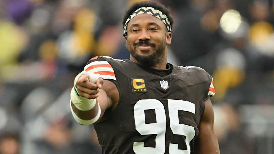 Myles Garrett avoids Michael Strahan comparison with clean record ...