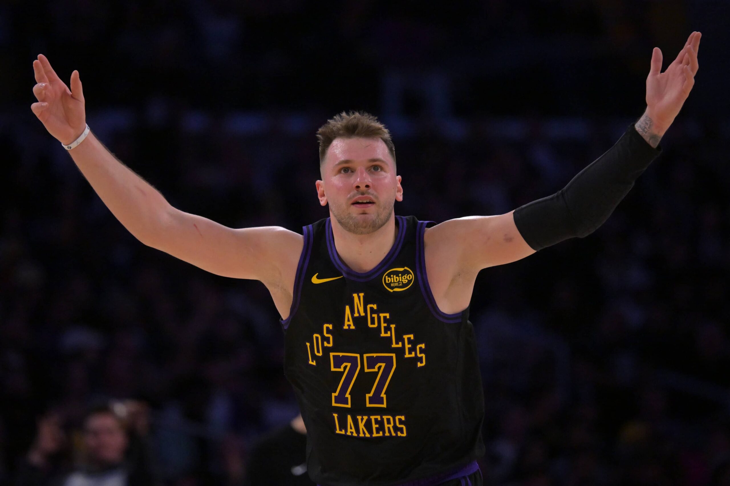 Lakers starting five ranks among the NBA’s worst lineups this season