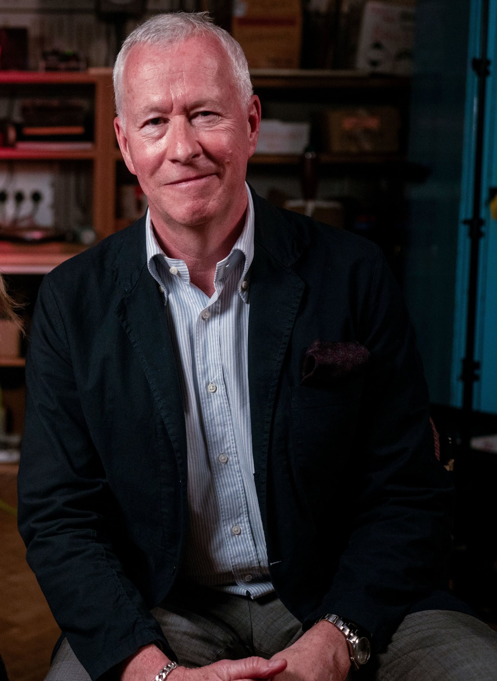 Ricky Gervais slaps away backlash to 'trans' and 'fat-shaming' jokes as ...