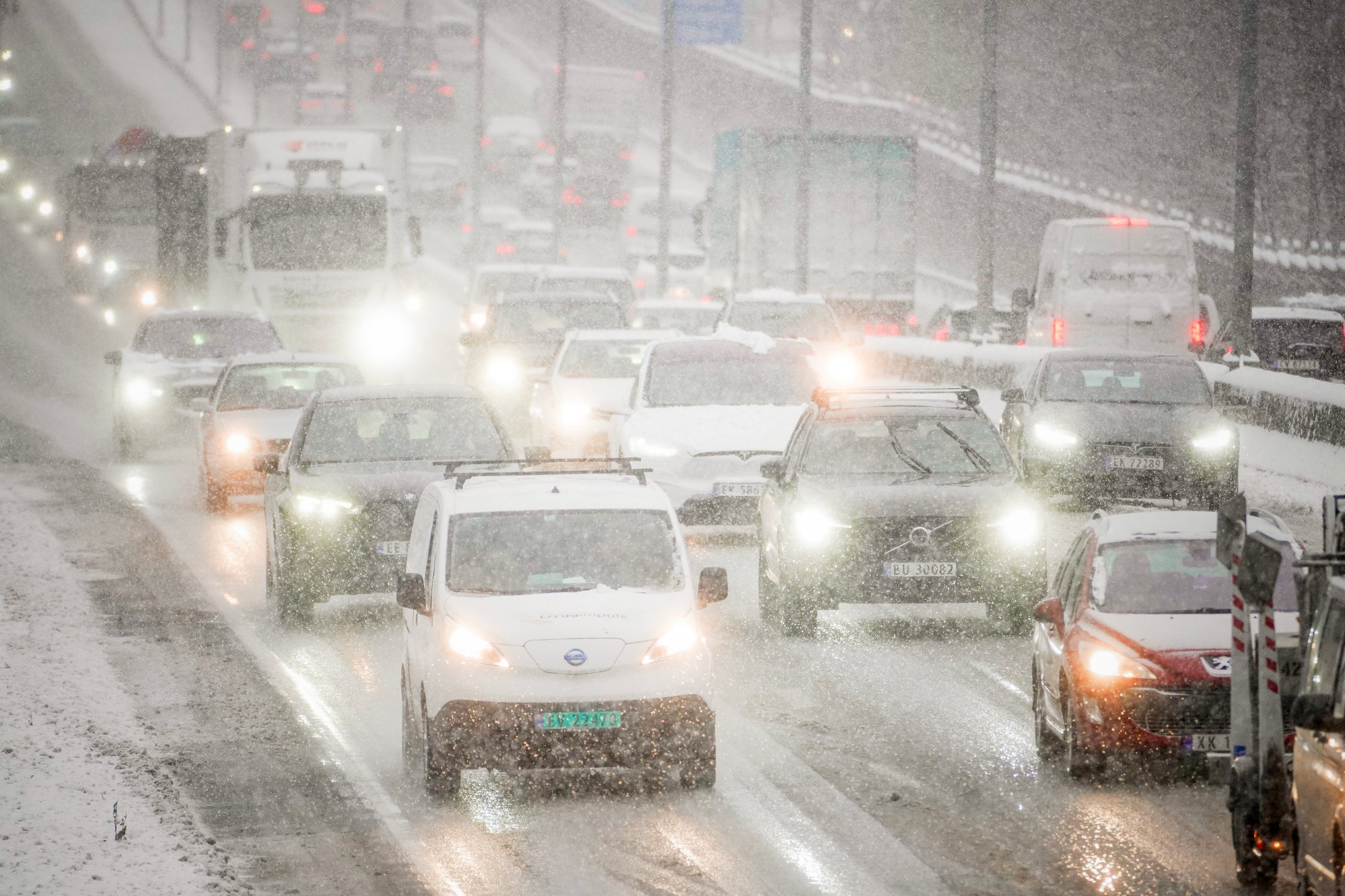 Vegvesenet venter travel hjemreisedag – glatt flere steder