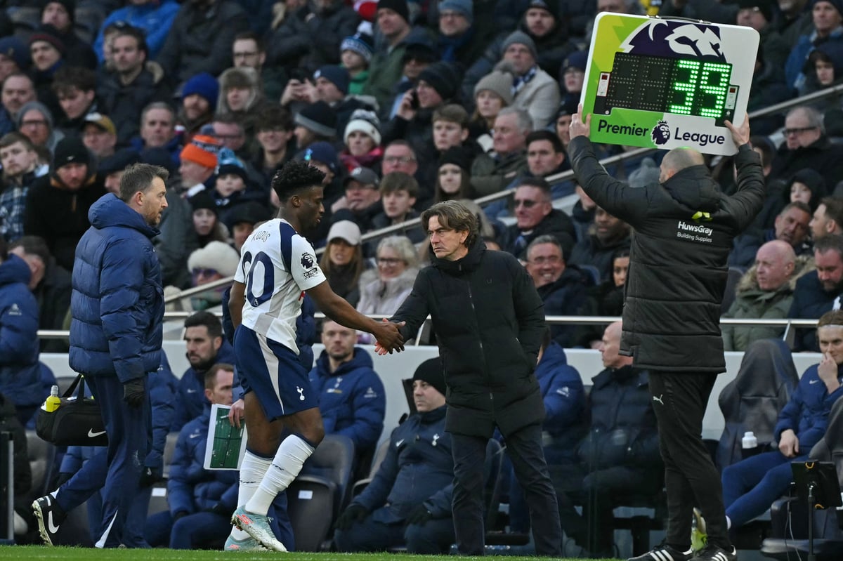 Spurs suffer worrying new injury blow days after key transfer decision