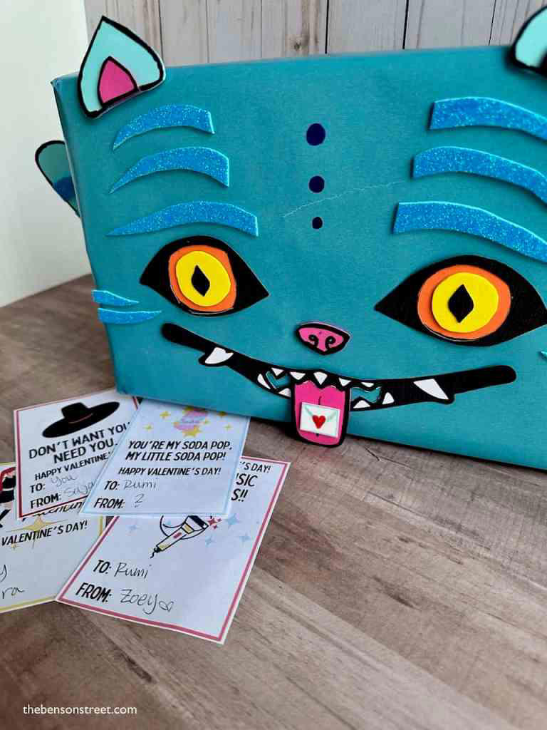 How to make a DIY derpy valentine box