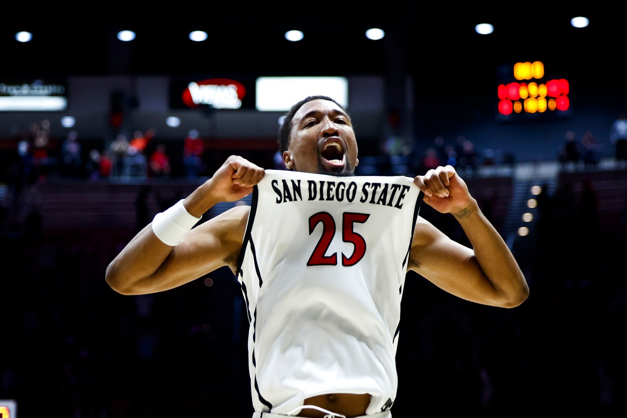 'Instant classic': Aztecs outlast Boise State in triple-overtime thriller