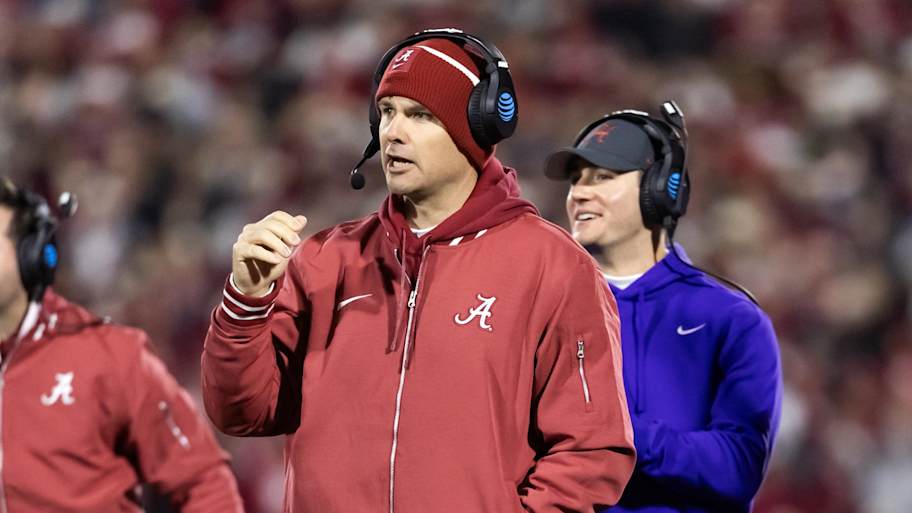 Who will Oklahoma hire to replace tight ends coach Joe Jon Finley?