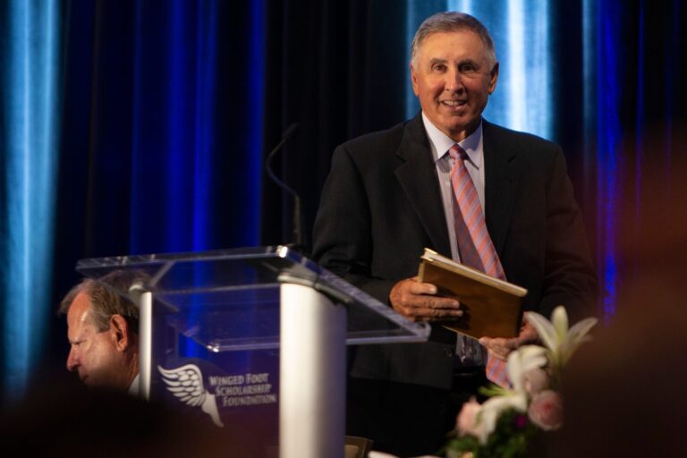 Gary Danielson’s final CBS sign-off takes unexpected turn on live broadcast