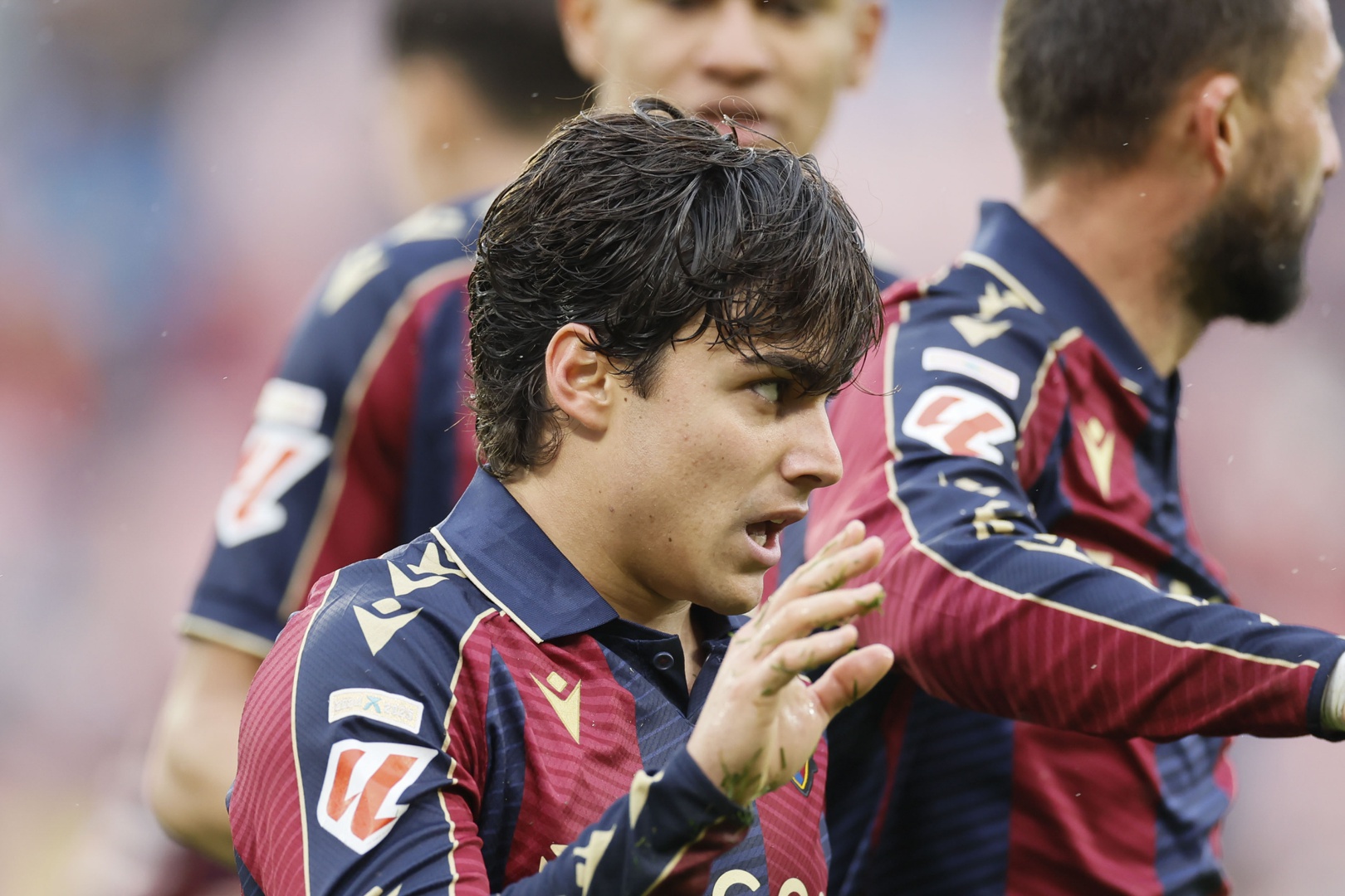 Carlos Álvarez: "Soy sevillista y sé lo que significa sacar aquí los ...