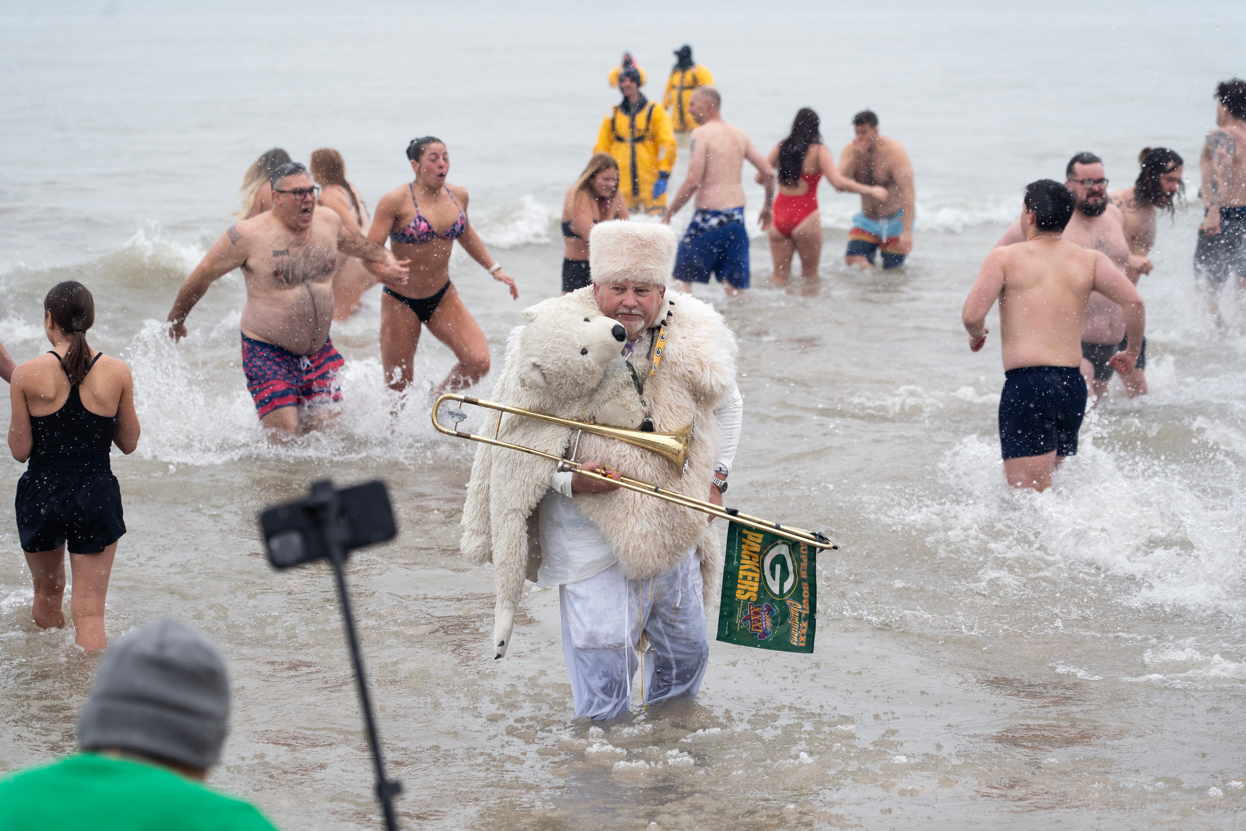 Great Lakes report card outlines wins, losses. But what's missing?