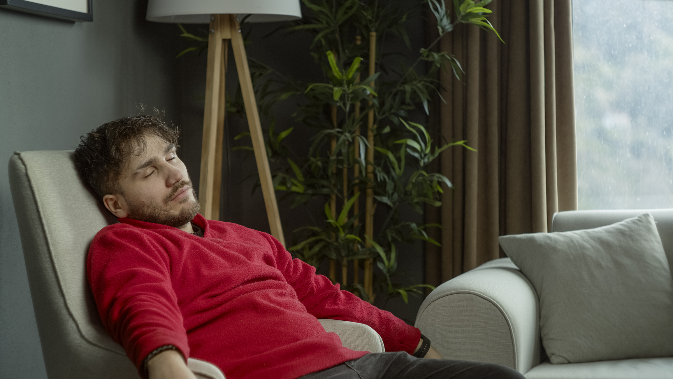 Why am I always tired? 9 possible reasons (& how to test for them)