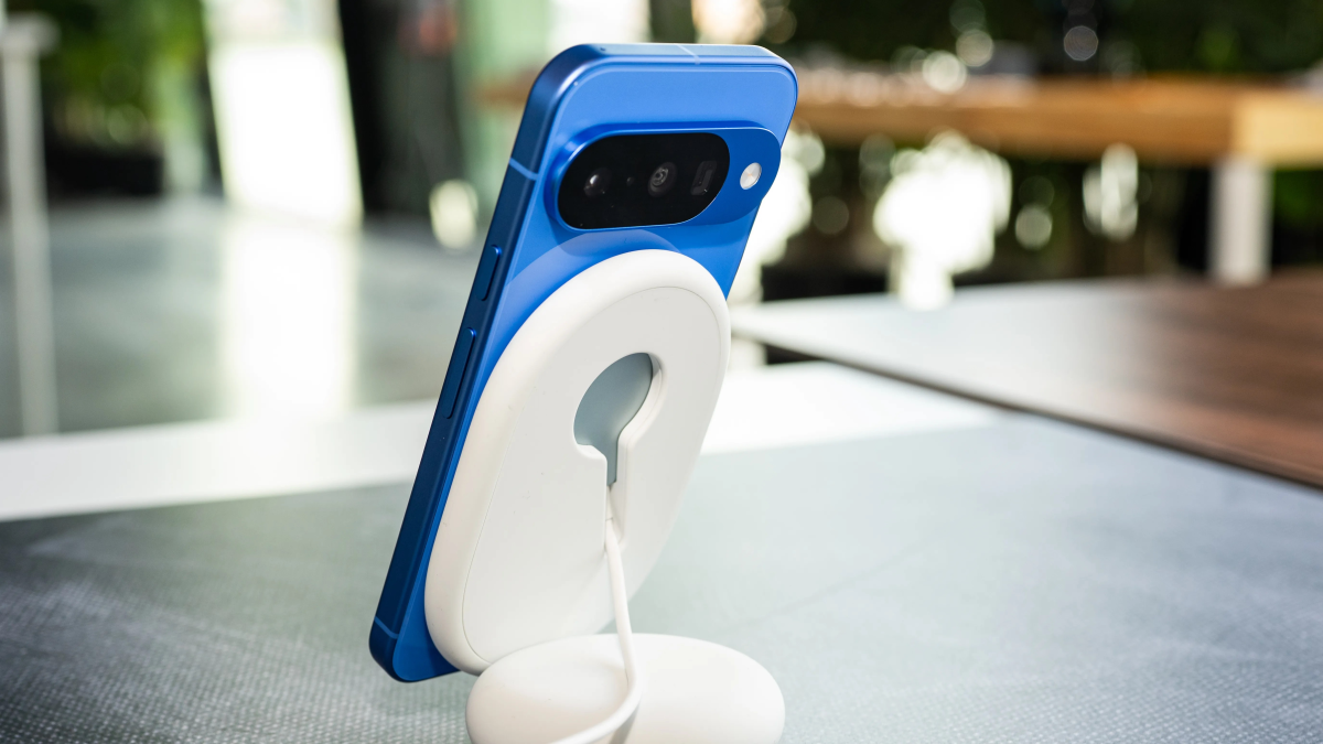 Qi2 charger check: How to verify a real certified one