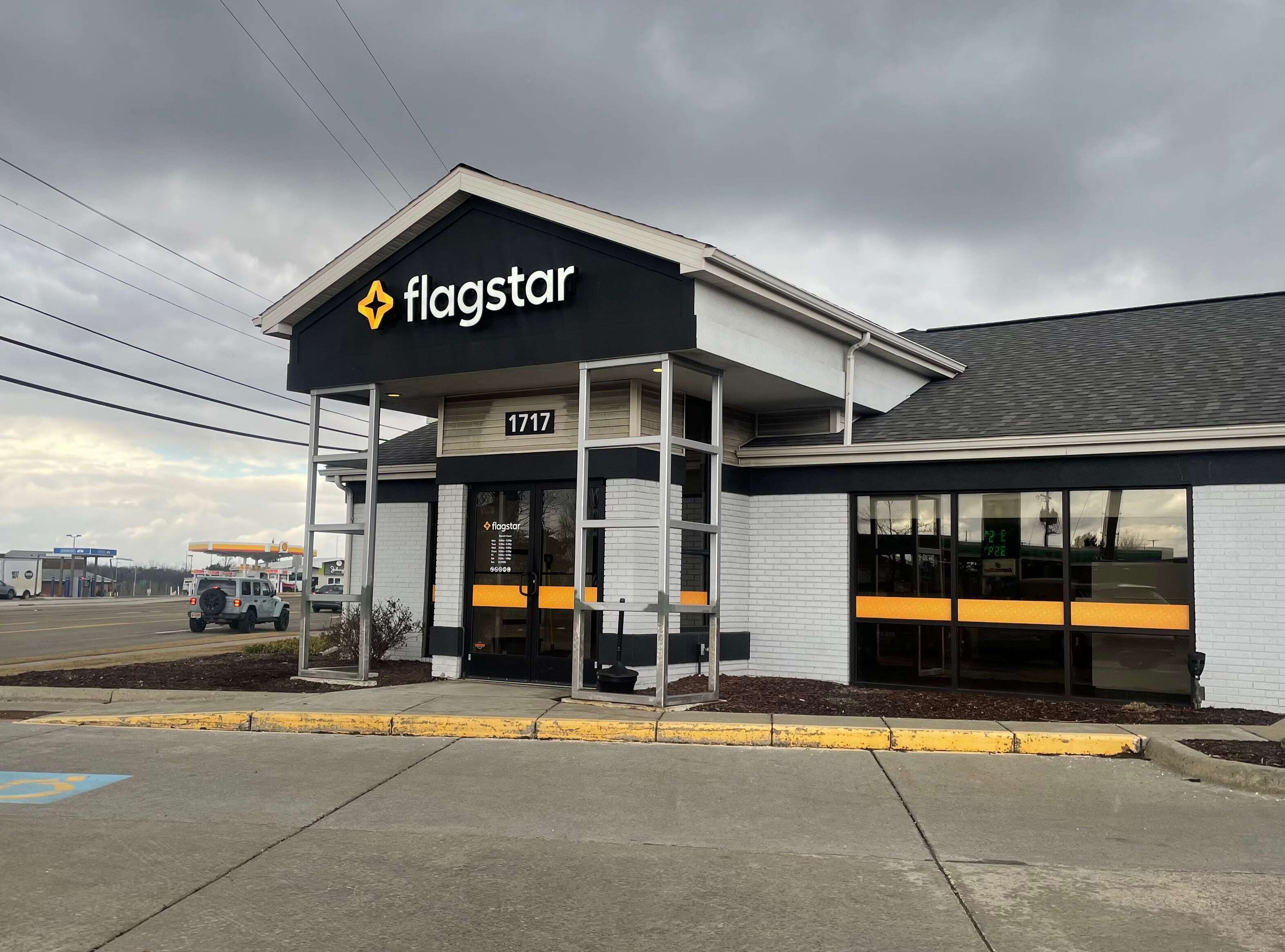 See which Michigan companies announced the biggest layoffs in 2025