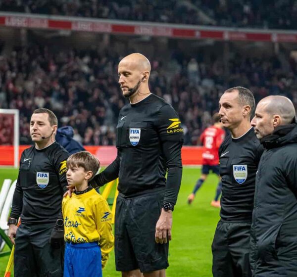 Chassé-croisé entre Romain Perraud et Alexsandro : Le point carton ...
