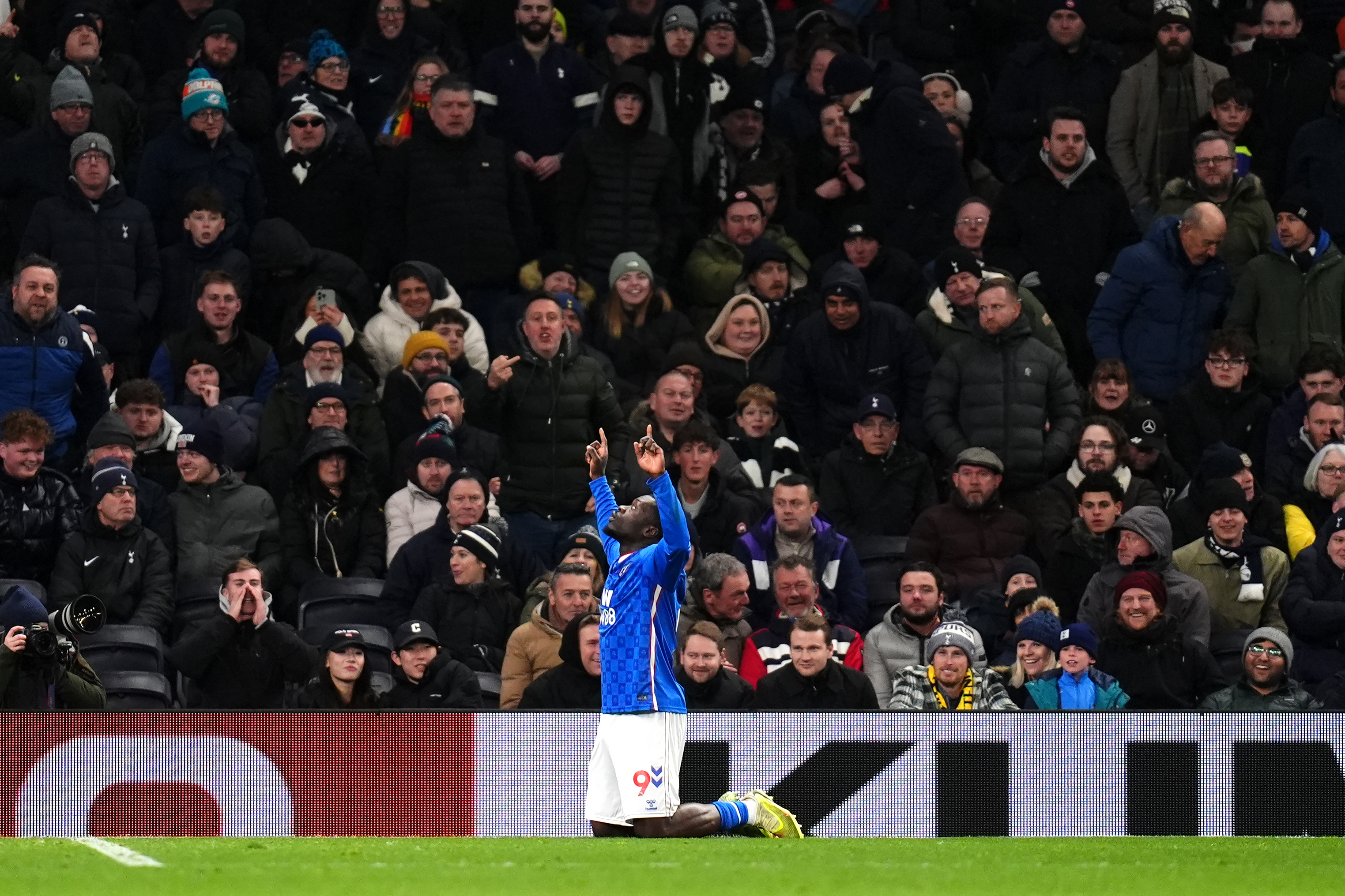 Andy’s player ratings: Spurs 1-1 Sunderland – Brobbey earns a point in ...