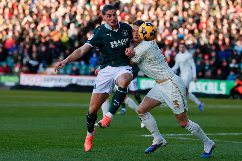 Plymouth Argyle out of bottom four after easily beating Burton Albion