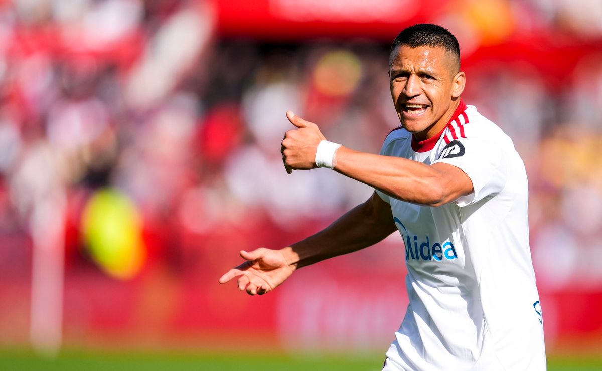 La fenomenal asistencia que entregó Alexis Sánchez en el Sevilla frente ...