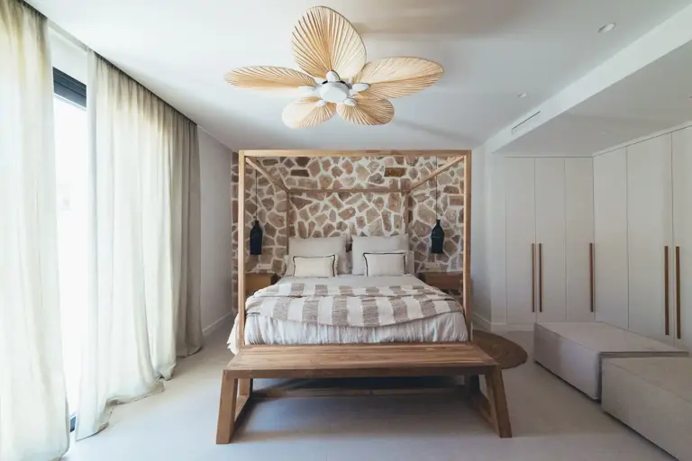 Amara Ortega, interiorista: "El cabecero lo dice todo del dormitorio ...