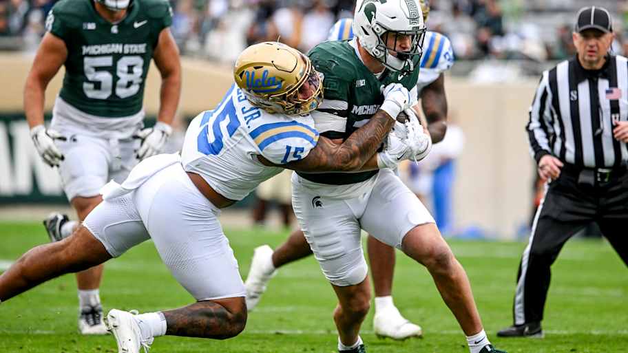 Former UCLA defensive end visiting Nebraska