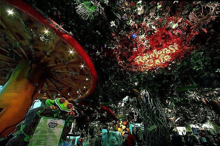 Lost Trafford Centre attraction was like 'Manchester's Disney World'