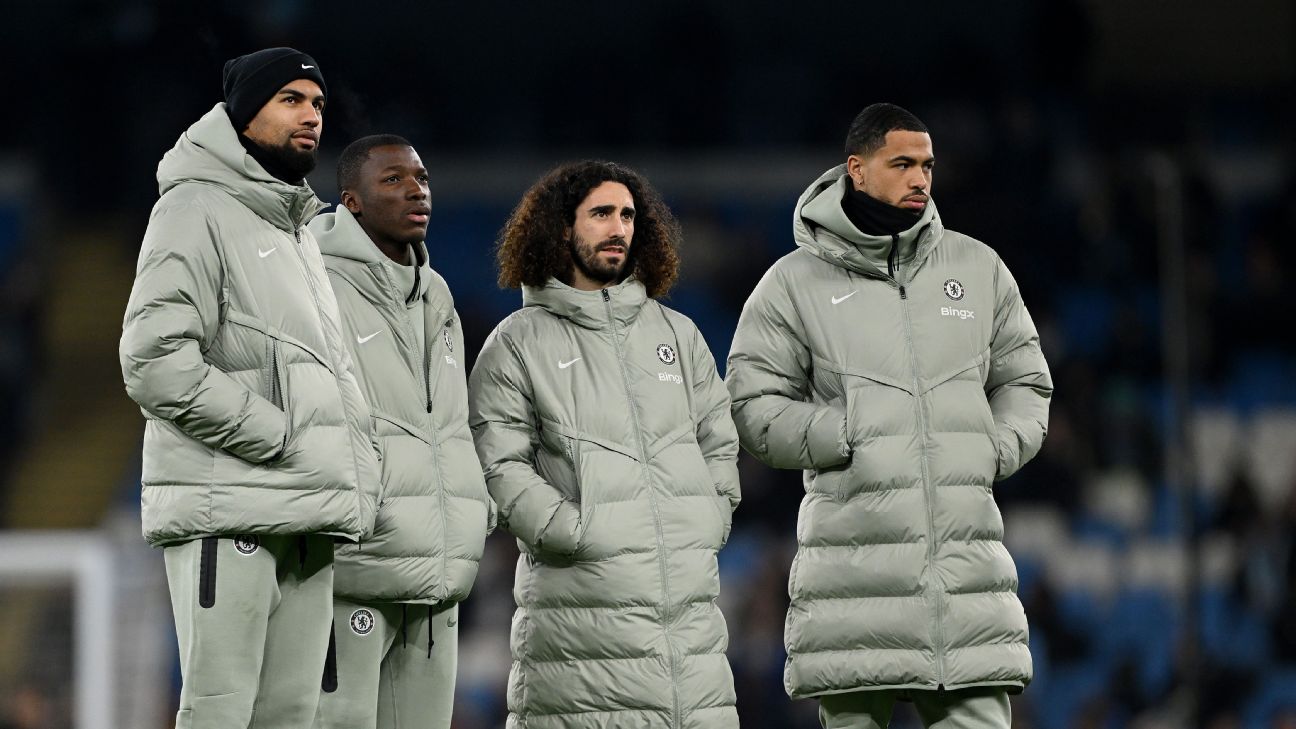 Premier League live updates: Chelsea visit Man City