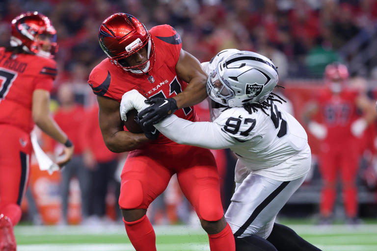 Will RB Nick Chubb play vs. the Colts? Texans inactive list