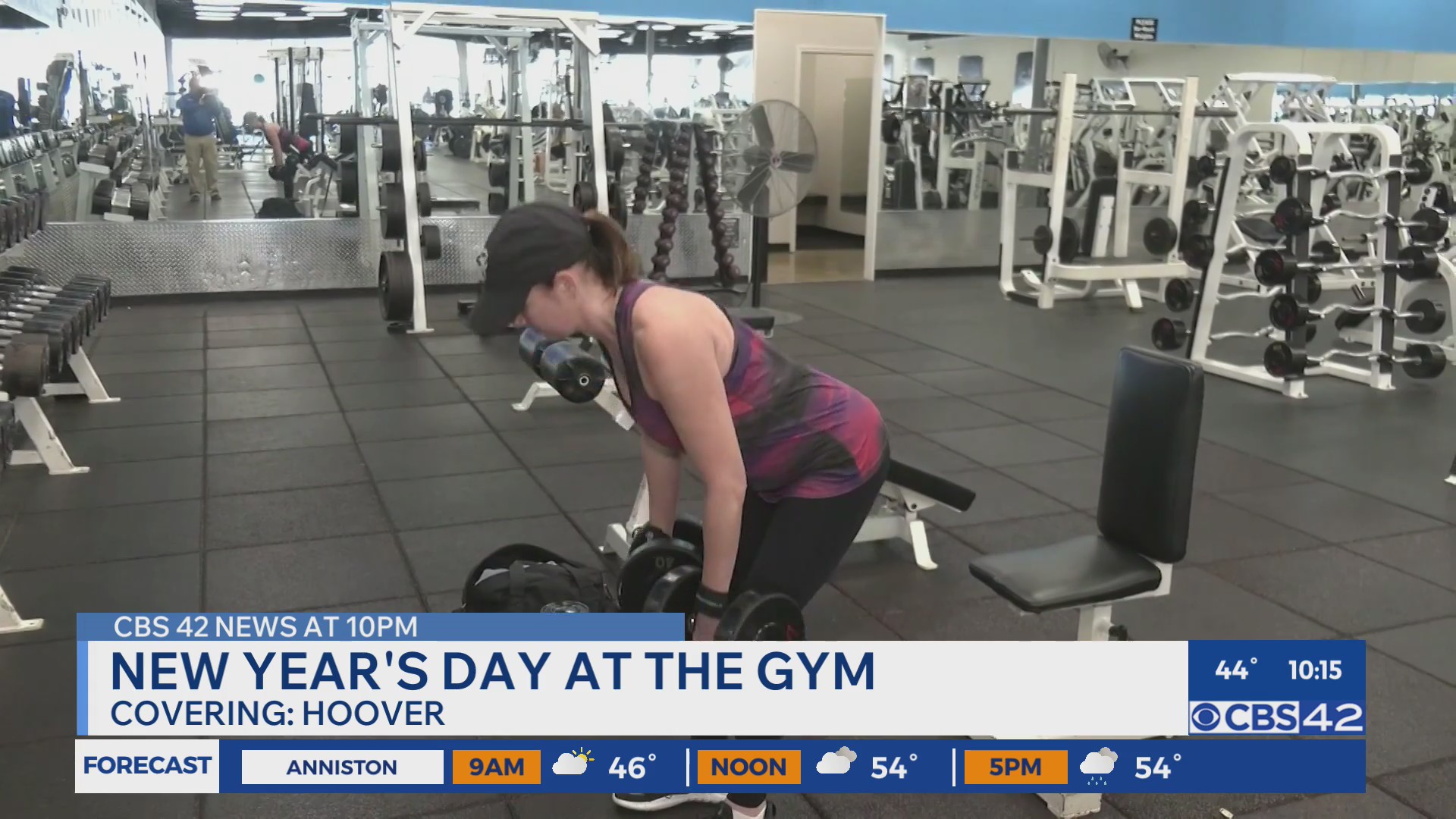 People work out at Hoover gym on New Year's Day