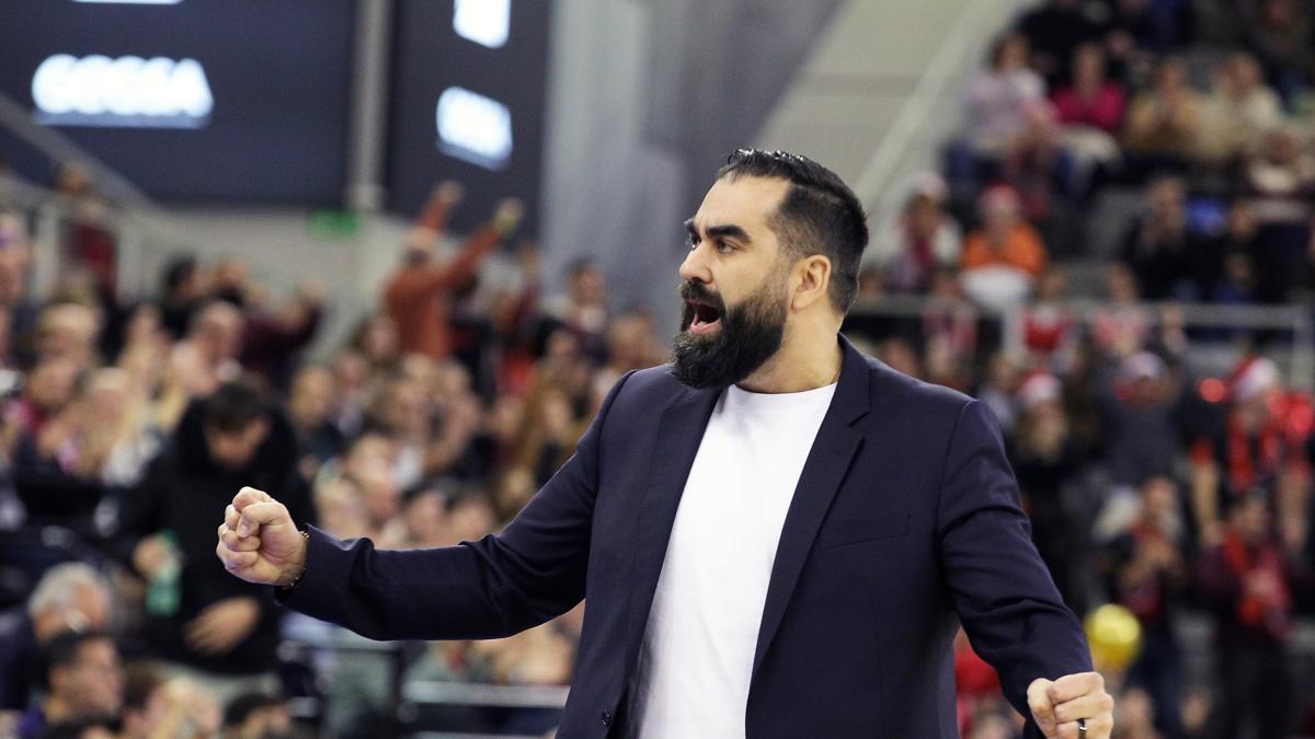 Ramón Díaz deja de ser entrenador del Covirán