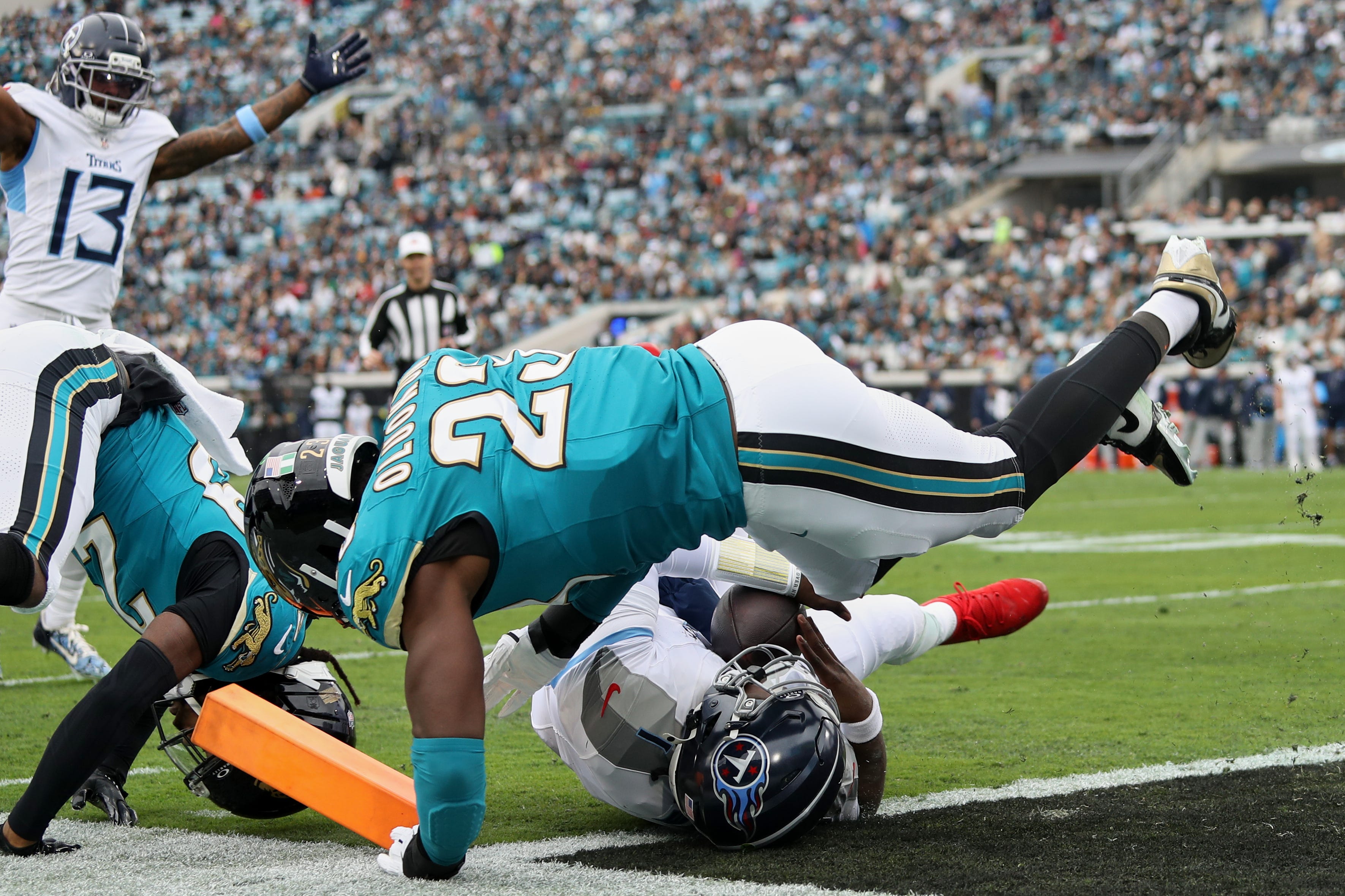 Titans vs Jaguars score, NFL Week 18 game updates, highlights, live ...