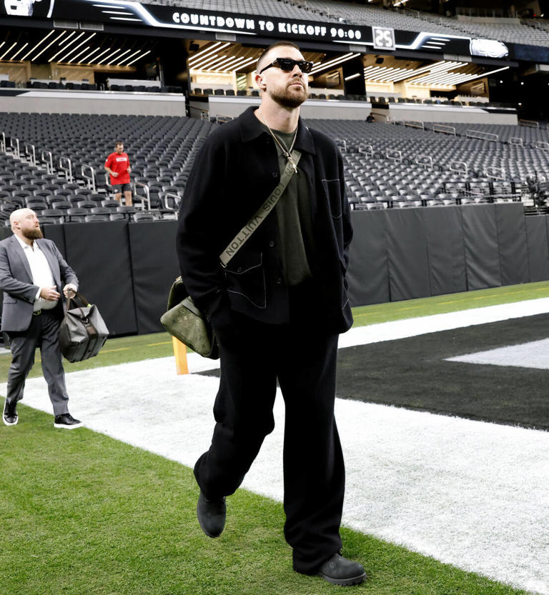 Raiders vs Chiefs live updates: Is it Pete Carroll’s final game as coach?