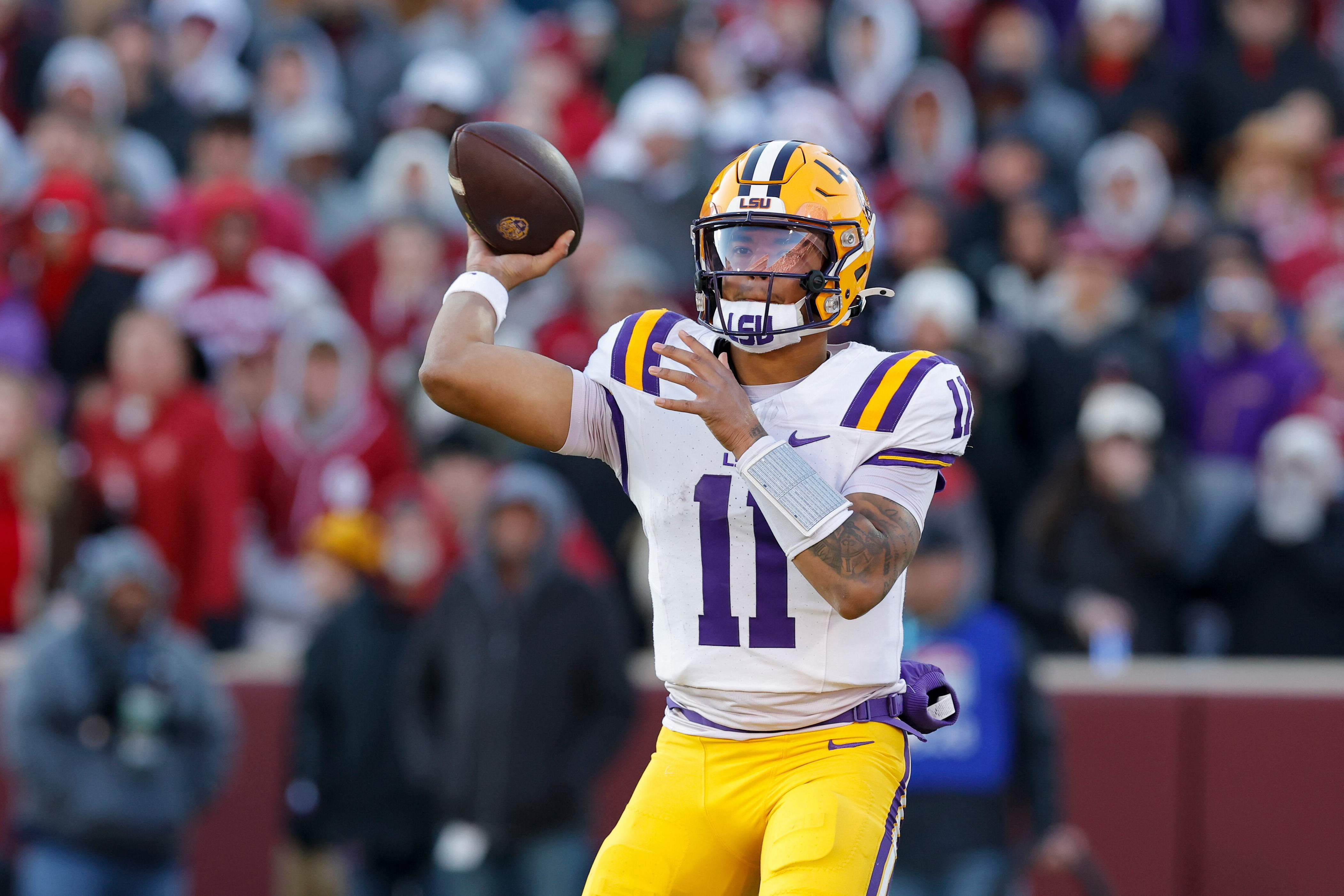 LSU QB Michael Van Buren to enter transfer portal