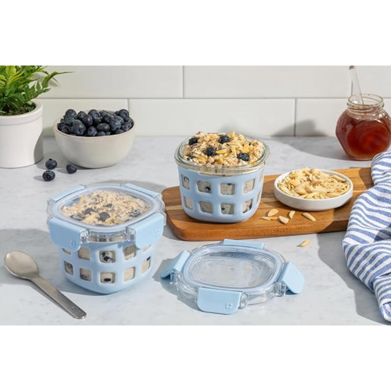 Amazon is selling a 2-pack of glass meal prep containers for just $10 ...