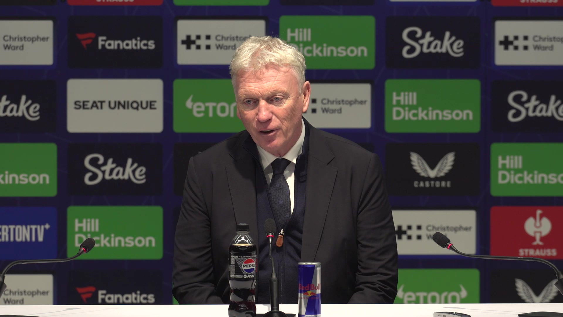 Moyes reacts to 4-2 defeat to Brentford at home