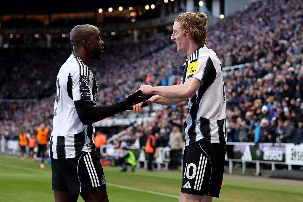 Newcastle United striker ruled out v Leeds amid Yoane Wissa U-turn ...