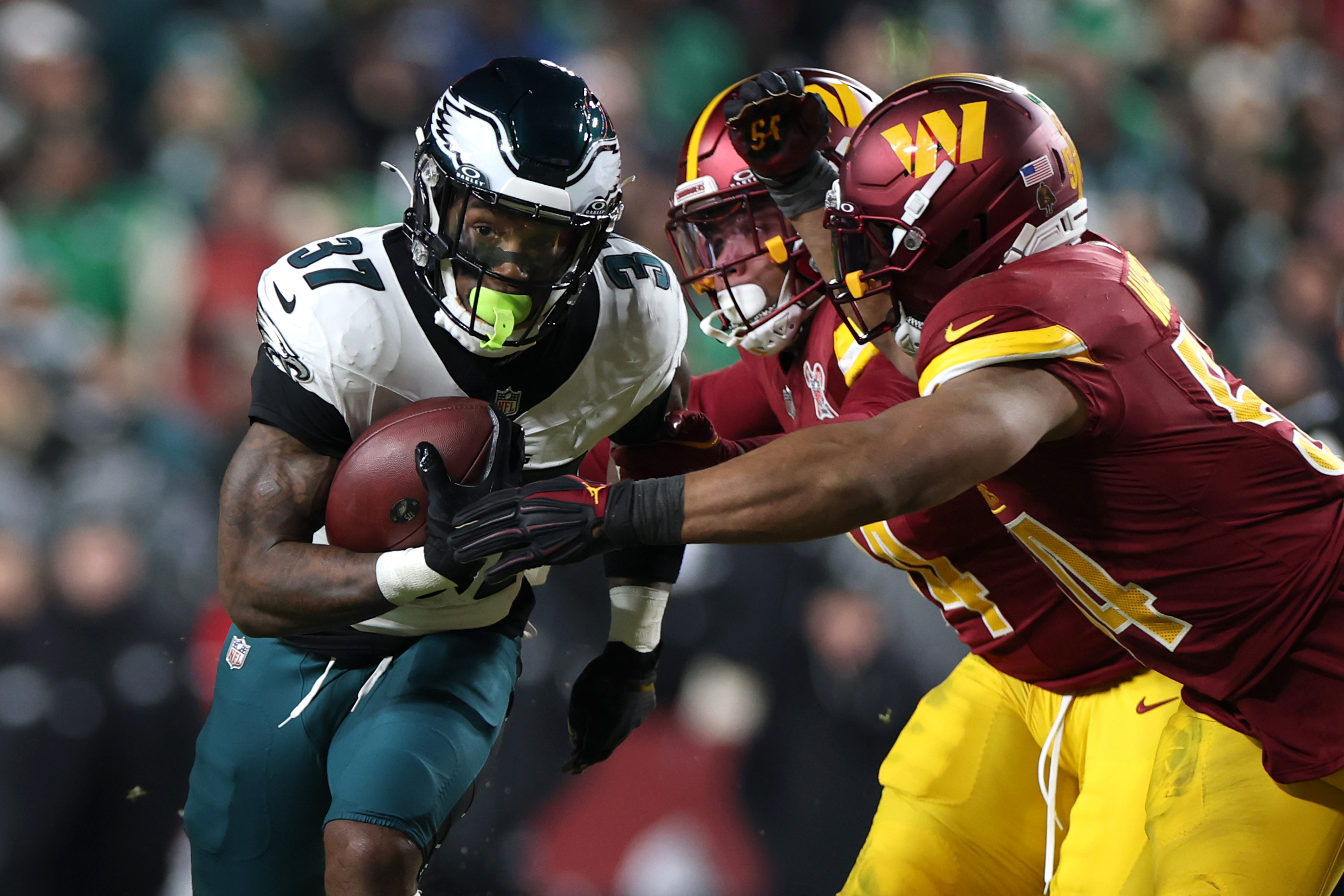 NFL picks against the spread: Week 18 games