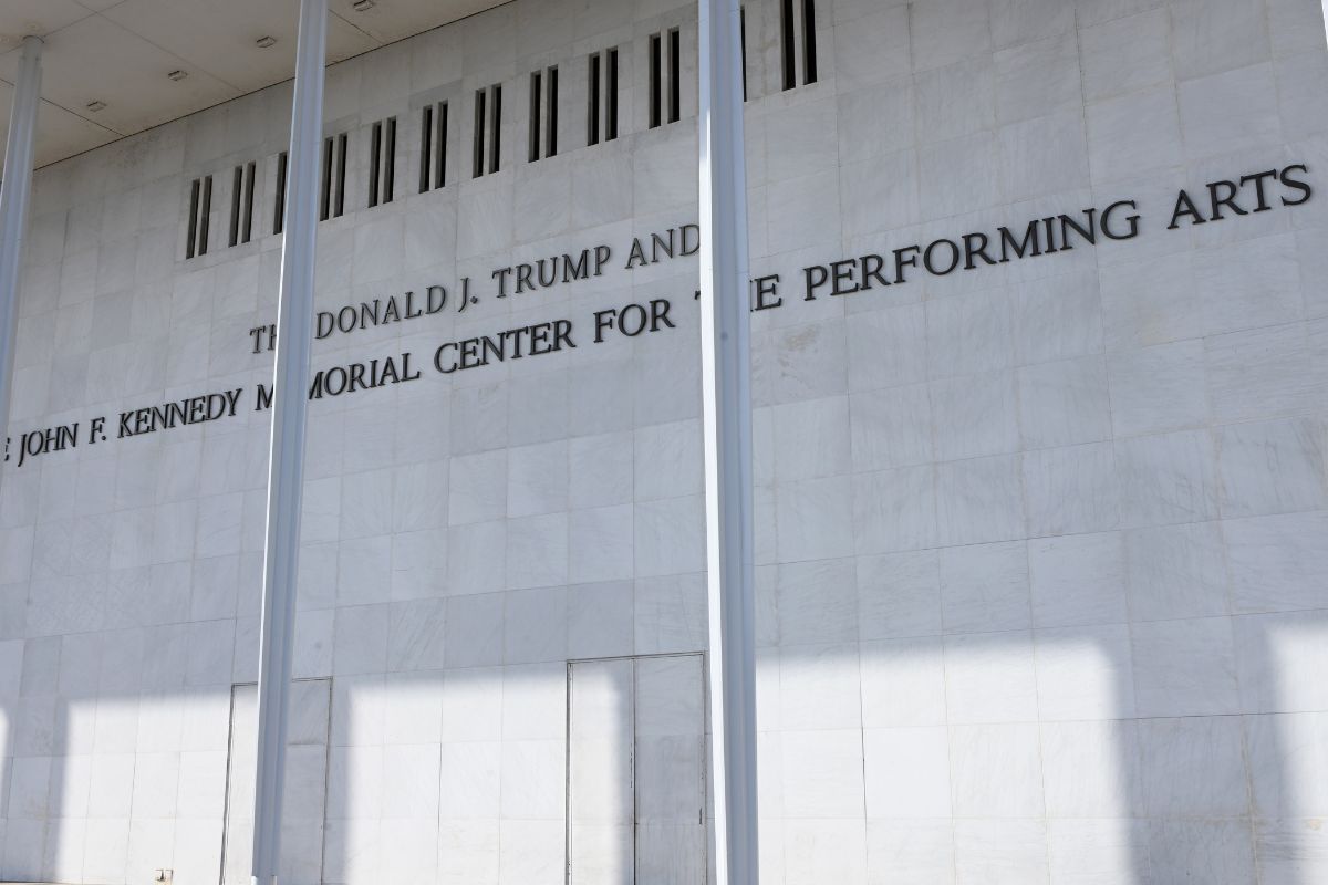 Kennedy Center faces artist cancellations and box office ticket sale ...