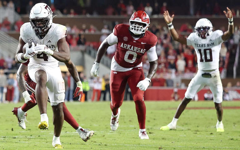 Arkansas edge transfer Justus Boone commits to Wisconsin