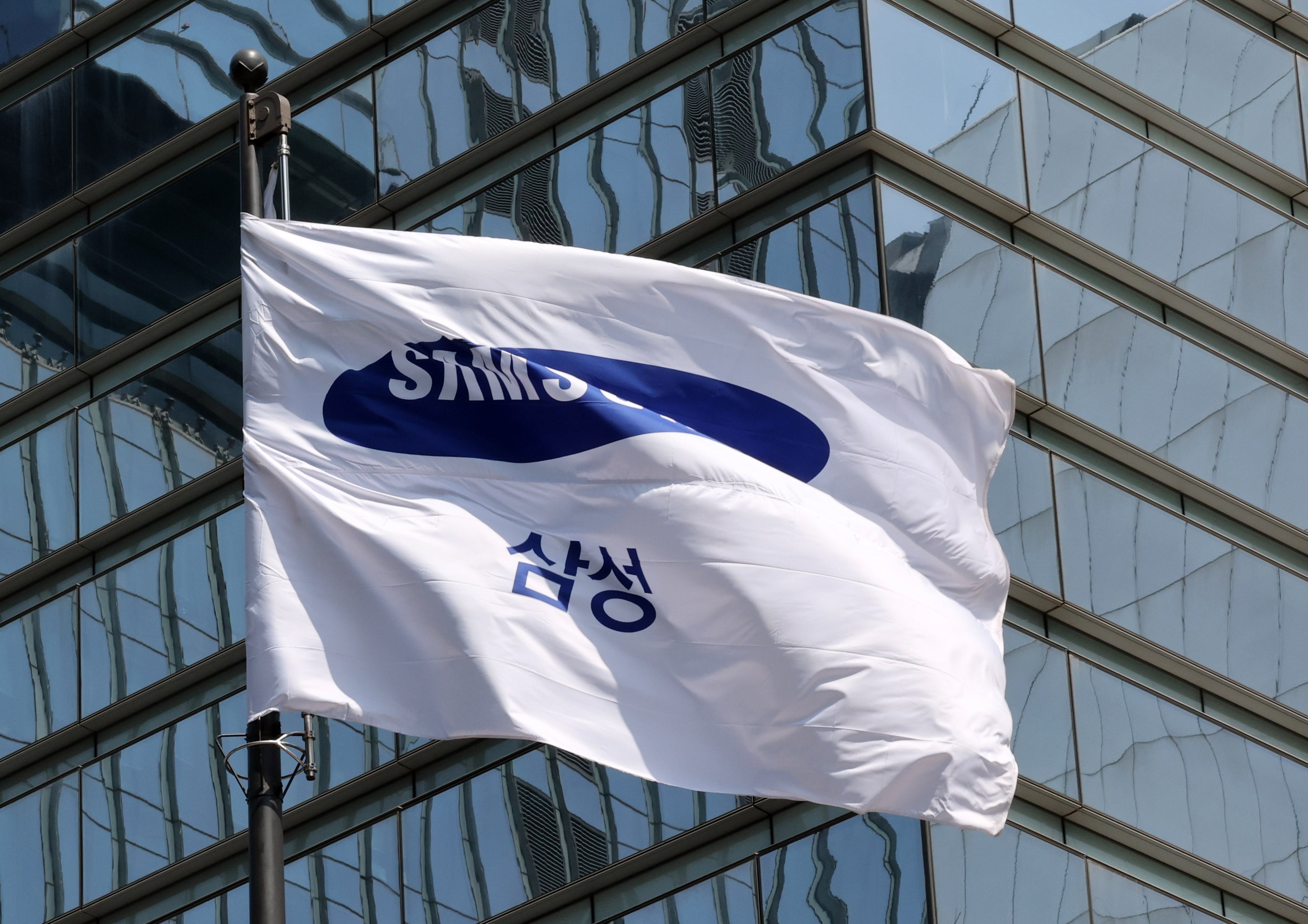 상상인證 “삼성전자, 지난해 4분기 실적 서프라이즈 전망… 목표가 15만원”