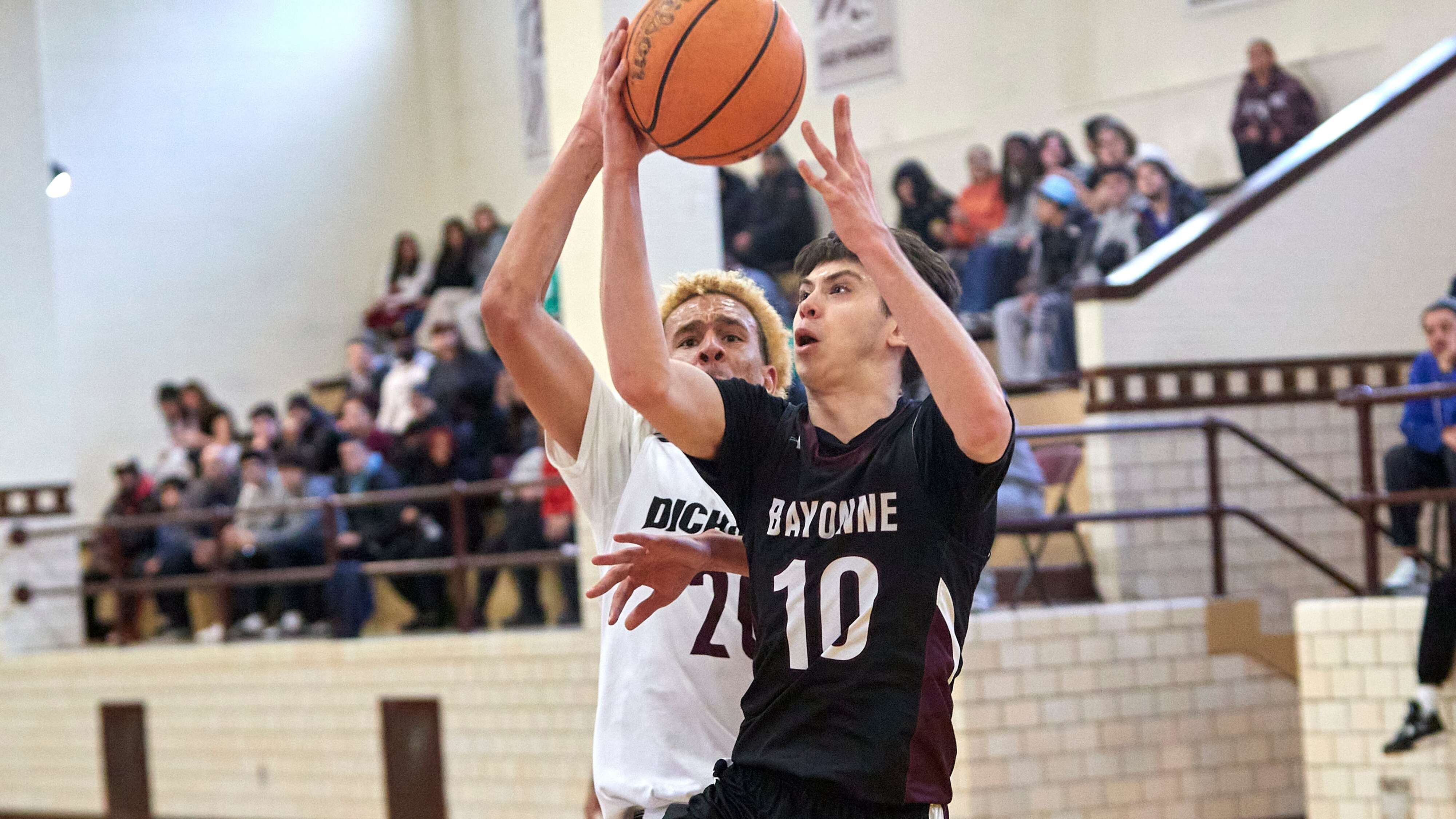 NJ basketball player records insane stat line, finishes with rare ...