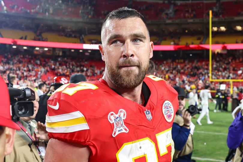 Patrick Mahomes wastes no time reacting as Travis Kelce reaches NFL ...