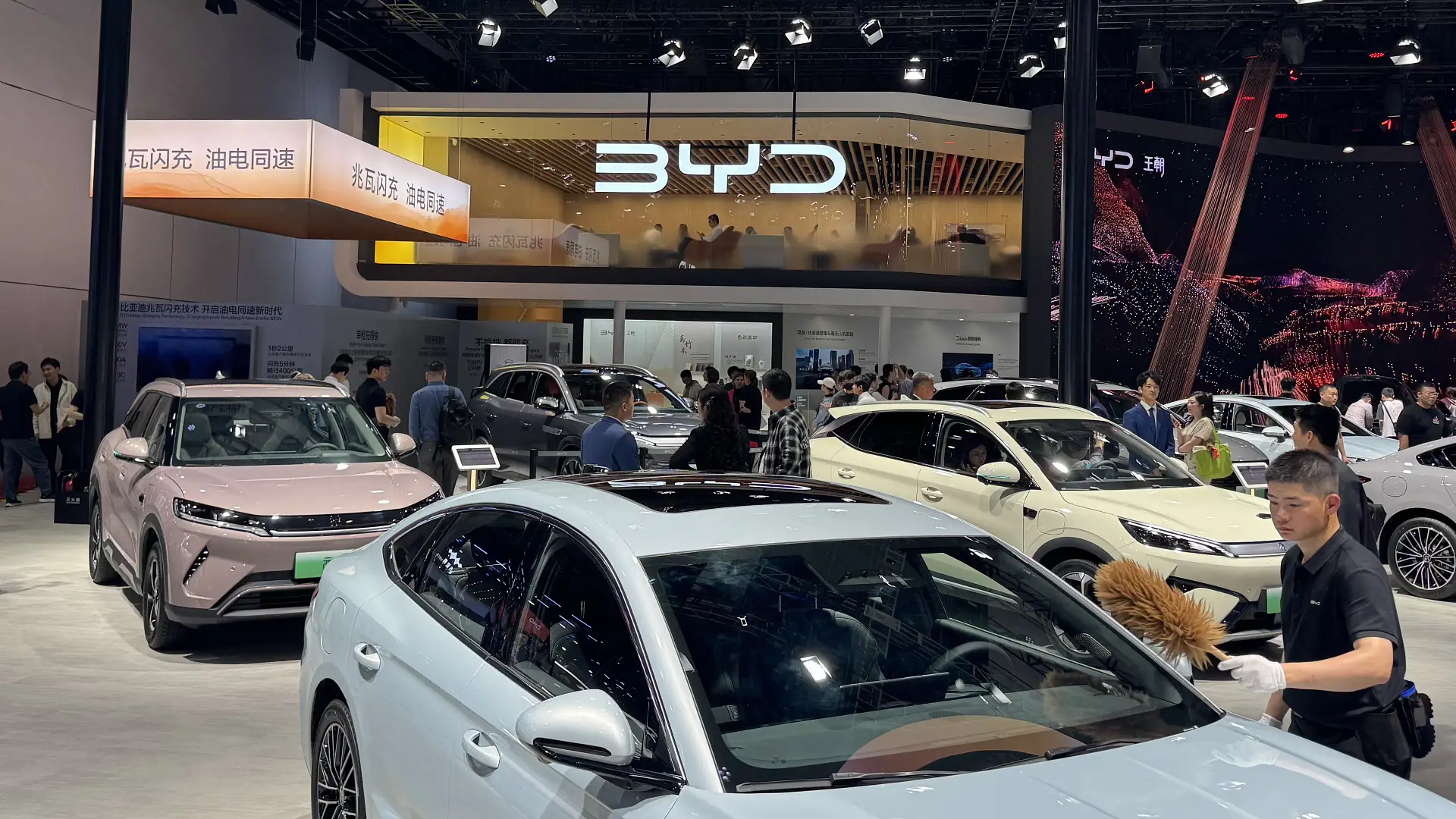 Chinese car boom could see Western brands retreat from world’s biggest ...