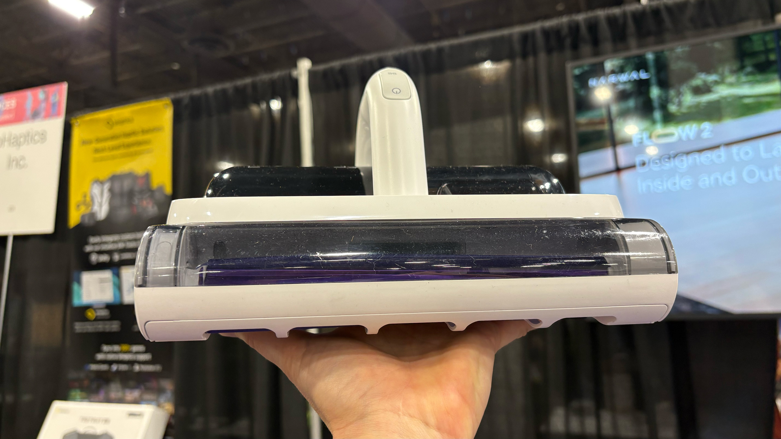 Narwal's first mattress vacuum heats, taps, UV-blasts and sucks up all ...